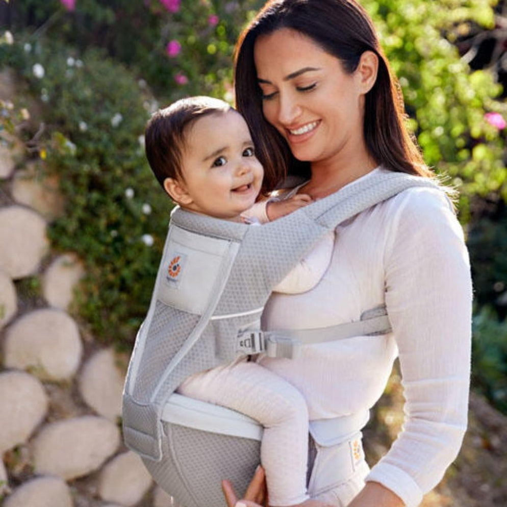 Marsúpio/Porta-Bebés Ergobaby Alta Hip Seat Pearl Grey | Passeio ...